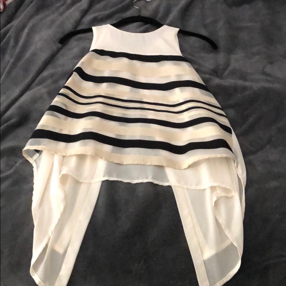 Cream Colored Women’s Top With Open Back - Gem